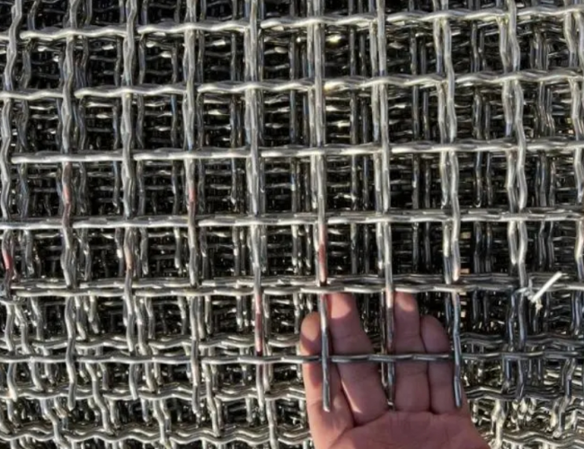 Precision Crimping Woven Wire Mesh Screens For Window Net Heavy Square Mesh