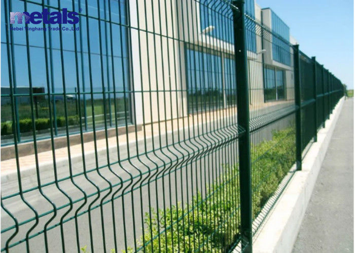Powdercoated Wire Mesh Fence Panel Garden Fence Wire Green 2.5mm